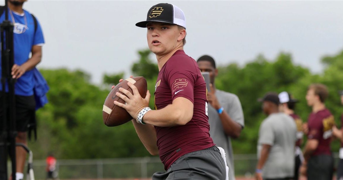 Tanner Bailey signs with South Carolina Gamecocks