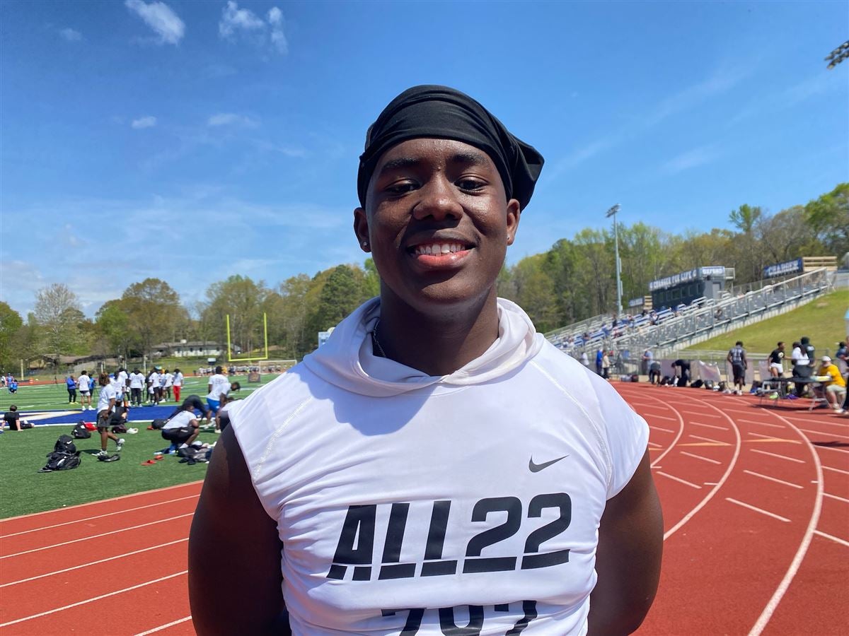 Kemper County's Mario Nash wins O-line MVP award at All22 camp