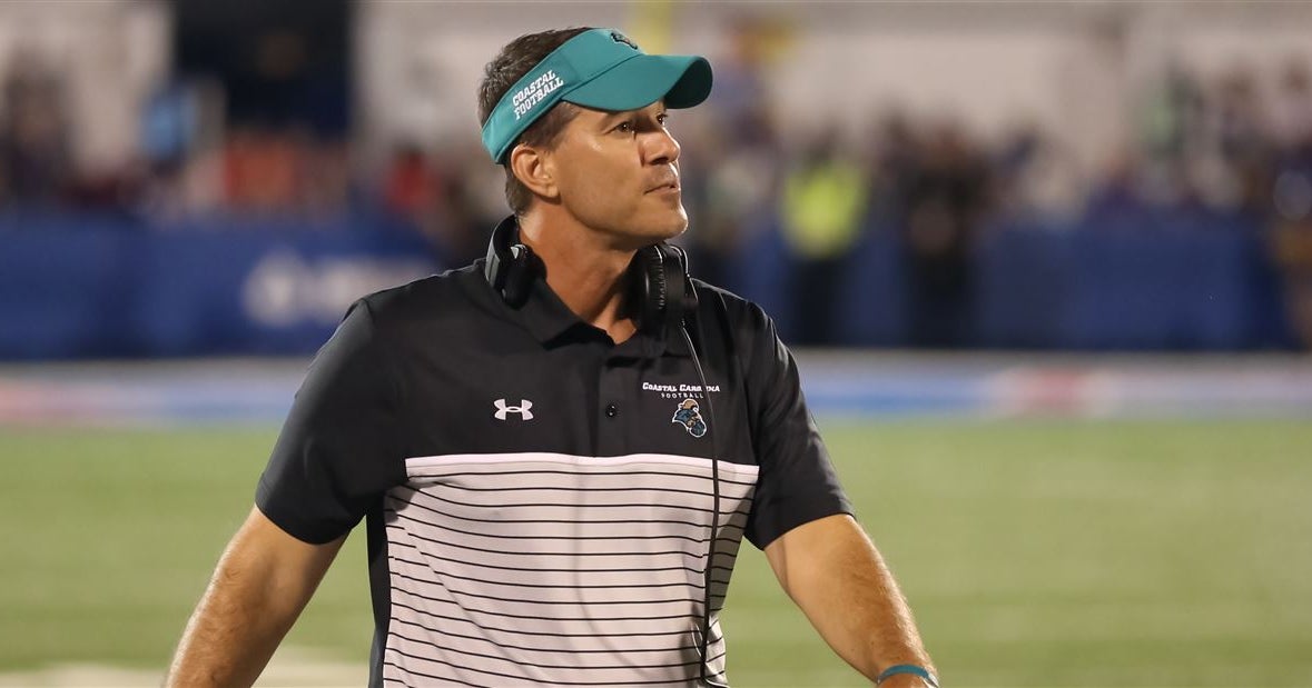 Jamey Chadwell avoids question about South Carolina job