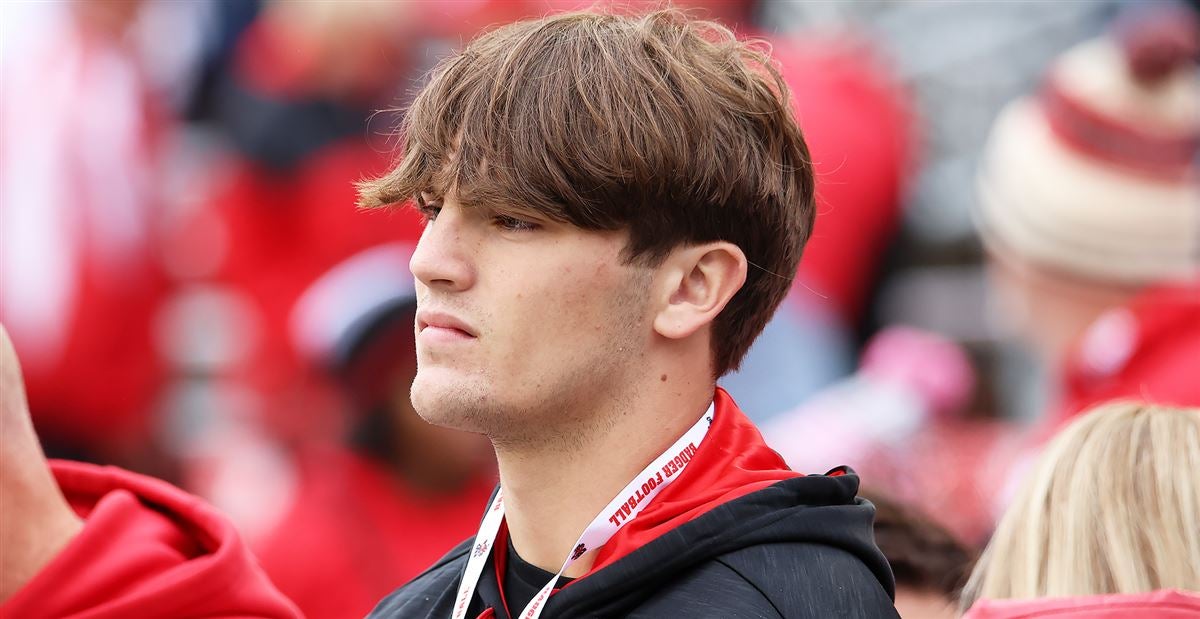 Three-star edge rusher Garrett Martin returns to Wisconsin