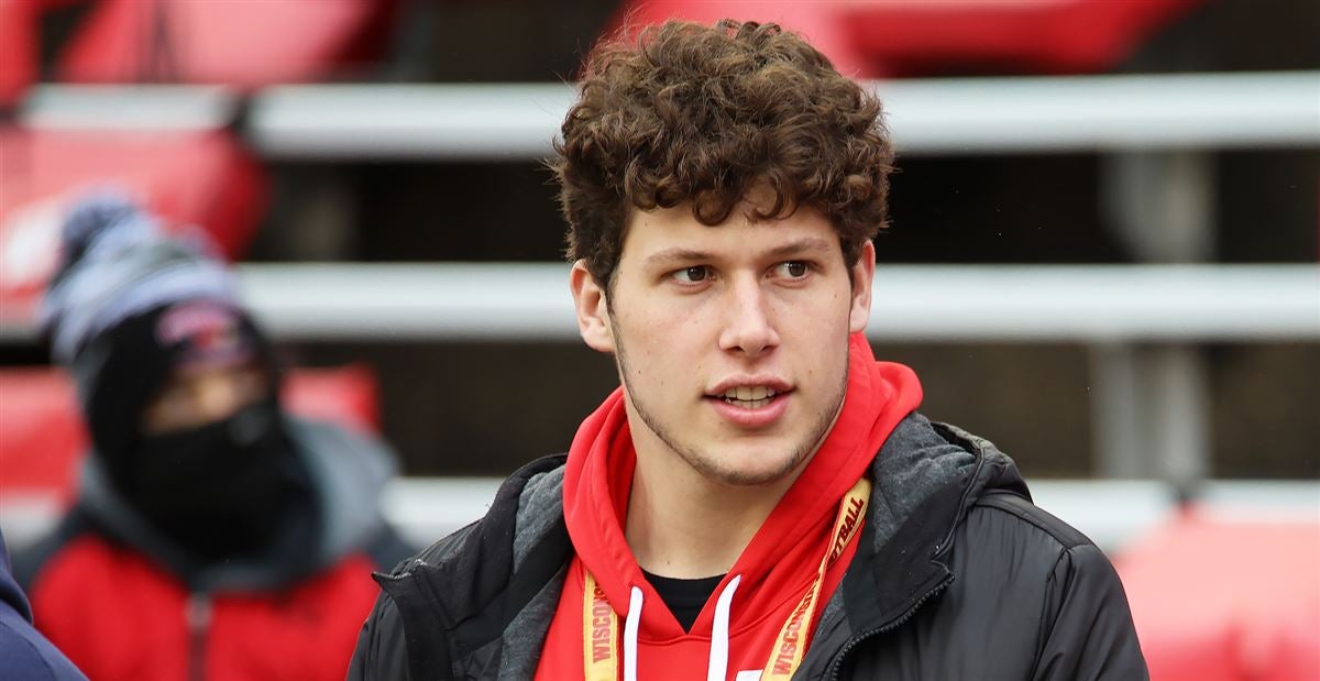 Signing Day: TE Grant Stec can’t wait to put Badgers jersey on, build ...