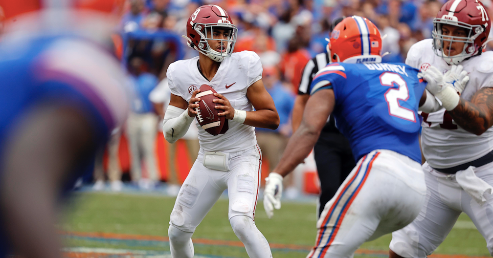 Alabama QB Bryce Young among 10 finalists for 2021 Manning Award