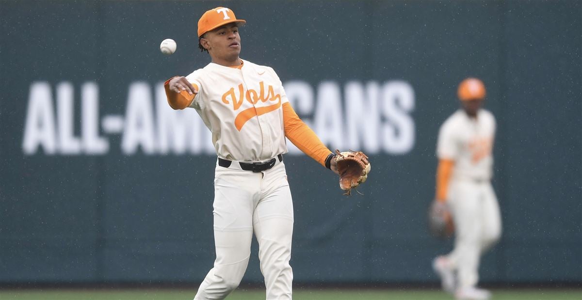 Tony Vitello updates the status of Vols infielders Christian Moore and ...