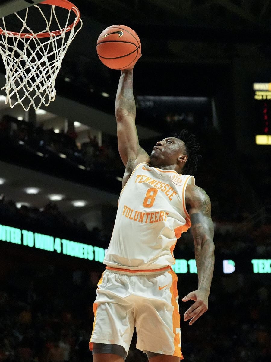 Full-Court Press: Perimeter barrage helps No. 12 Kentucky upset No. 8 ...