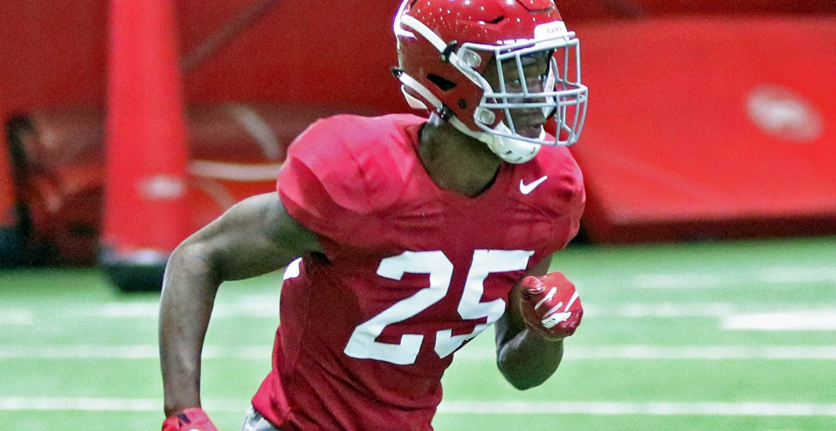 Bulldogs take another swing at Eddie Smith