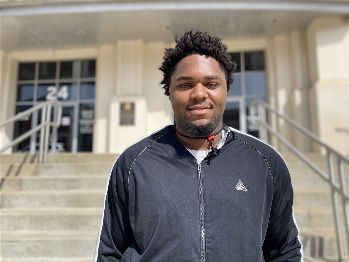 Four-star Laurel OT Tyler Miller returns to Ole Miss for junior day
