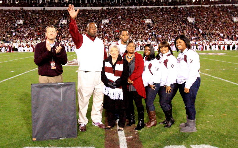 Bulldog Countdown: 99 days- The greatest #99, Johnie Cooks