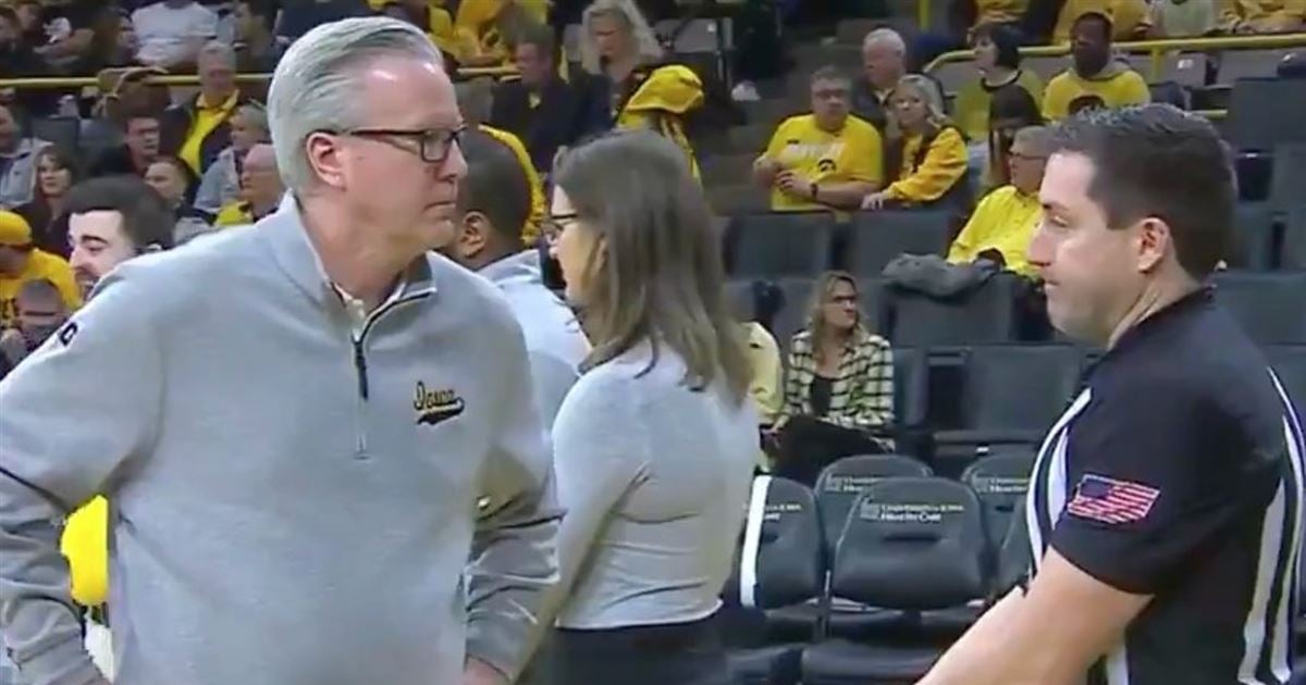 Iowa basketball coach Fran McCaffery stares down official after ...