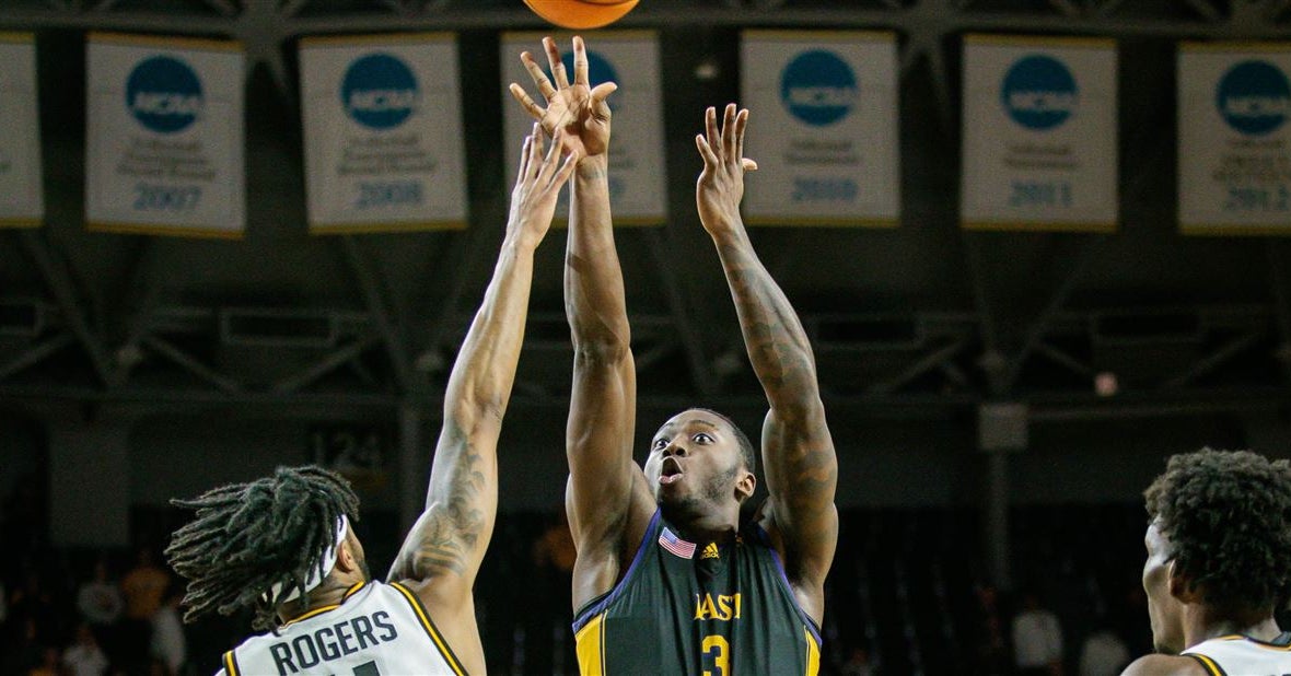 RJ Felton hits game-winning 3-pointer at the buzzer to shock Wichita State