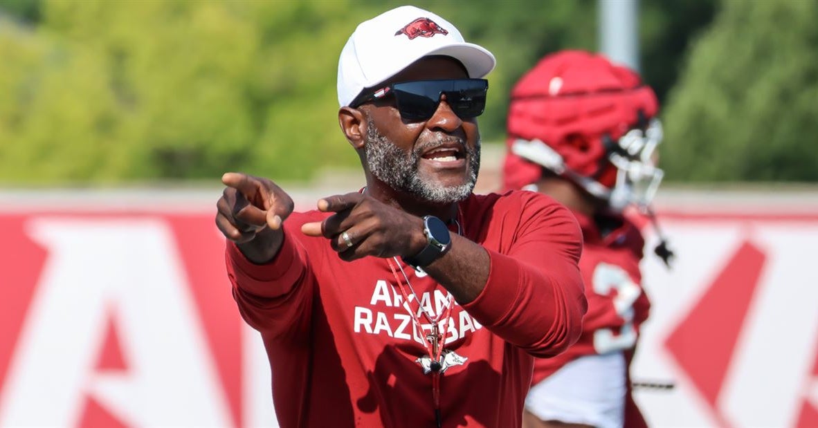 Caleb Wooden brings SEC experience to Arkansas secondary