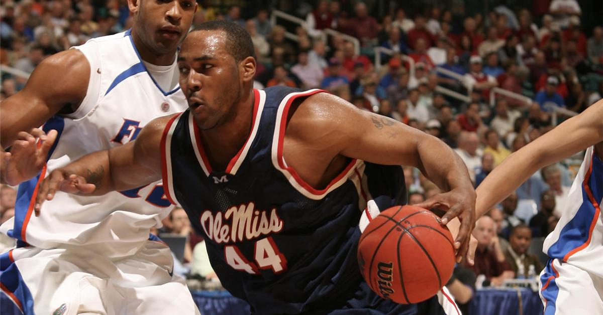 Former Ole Miss center Dwayne Curtis named to 2024 SEC Men’s Basketball ...