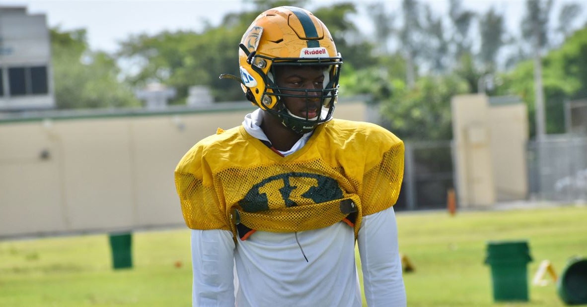 Louisville in the top 10 for '24 Miami star Dylan Stephenson