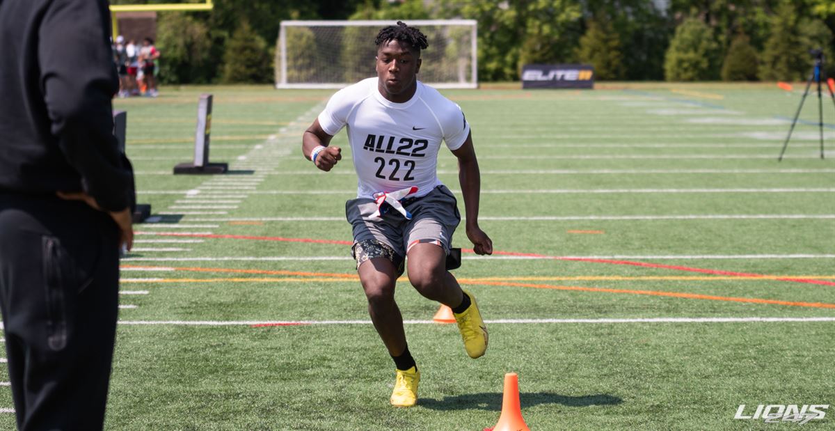 Top247 WR Michael Thomas III reconnects with Penn State staff, has ...