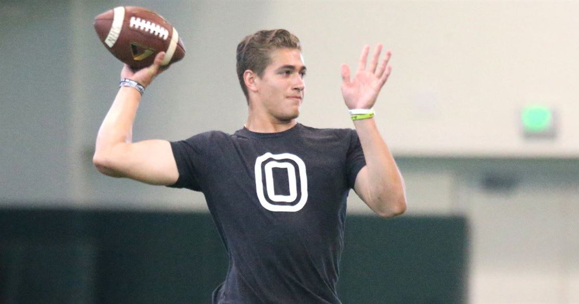 LOOK: Top247 QB Jake Garcia throws at Miami