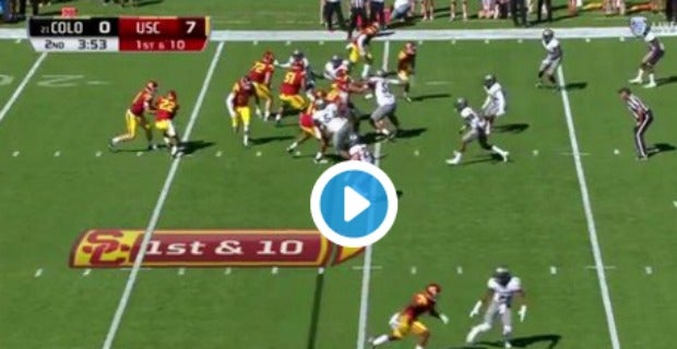 Watch: USC QB Sam Darnold turns fumble into TD pass
