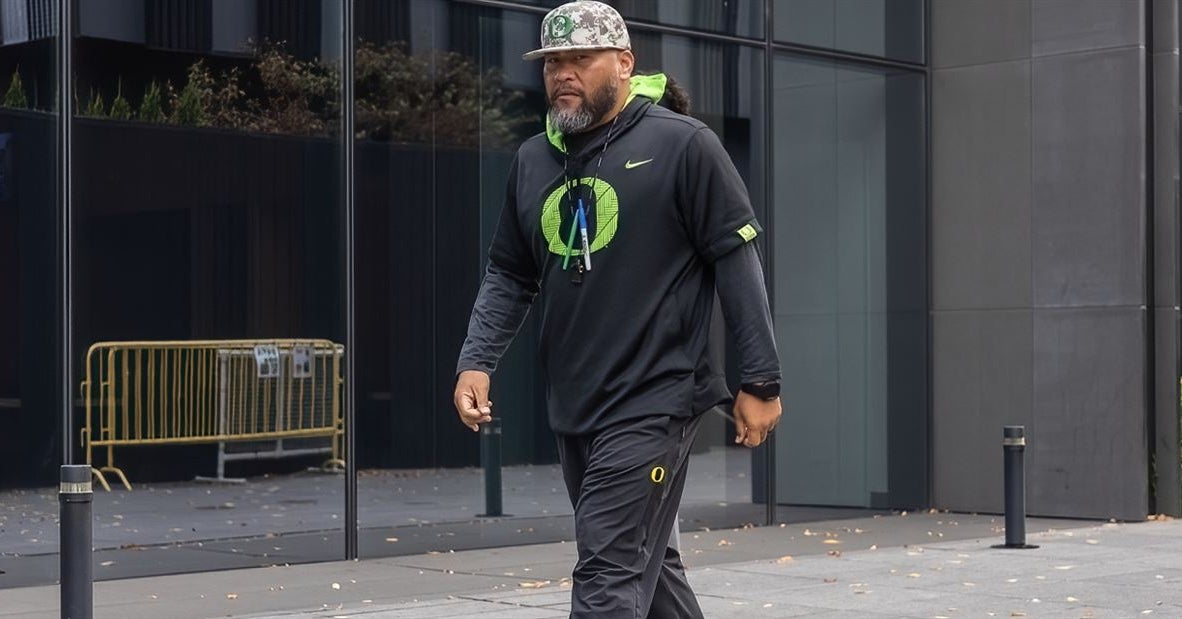 Everything DL coach Tony Tuioti said after Oregon's sixth fall practice