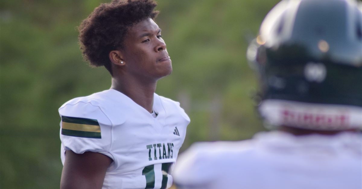 Elite edge DJ Jacobs on Tennessee visit: 'The loudest stadium I have ...