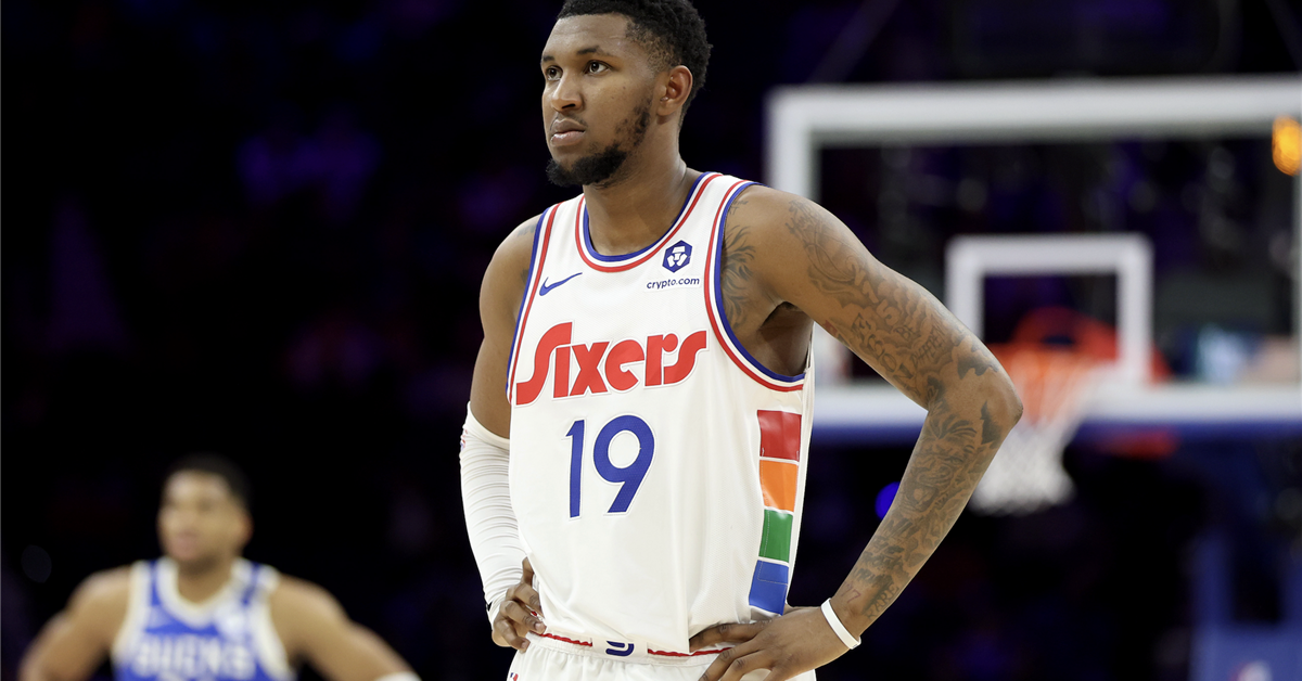 Justin Edwards signs new 3-year deal with 76ers