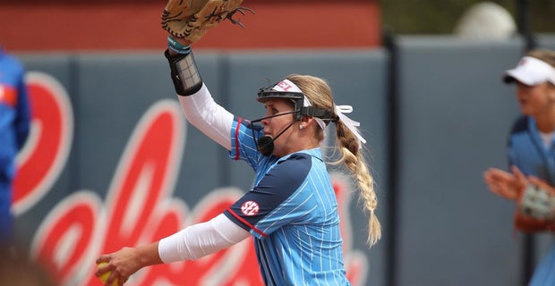 Softball: In The Dugout With Molly Jacobsen & Jessica Puk