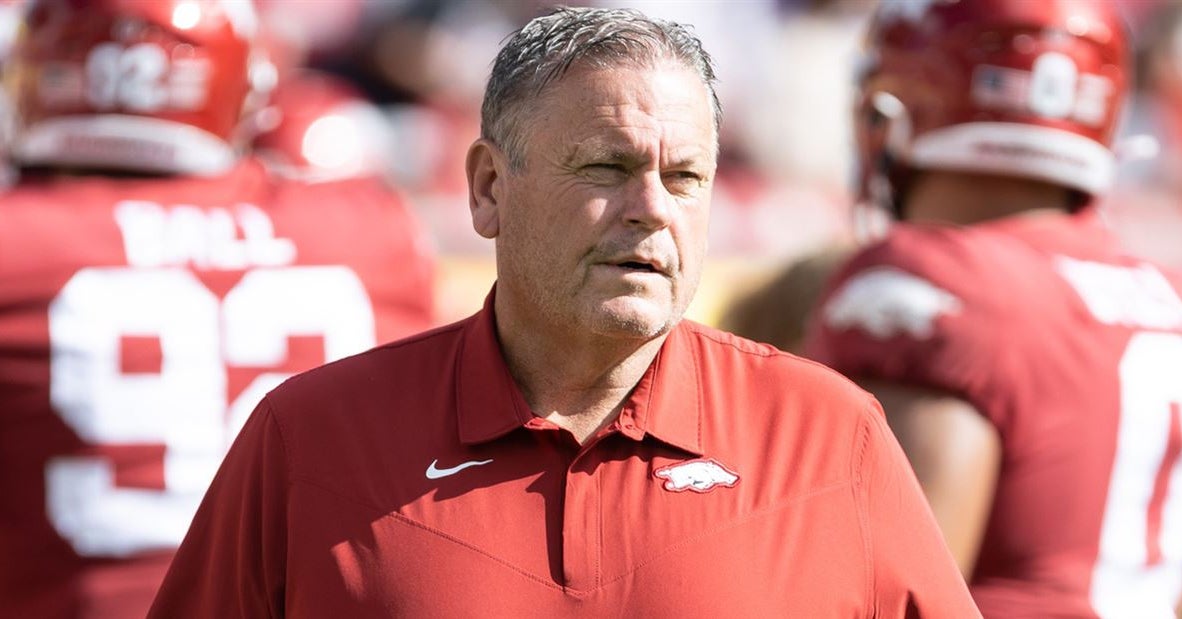 Carson Dean commits to Arkansas