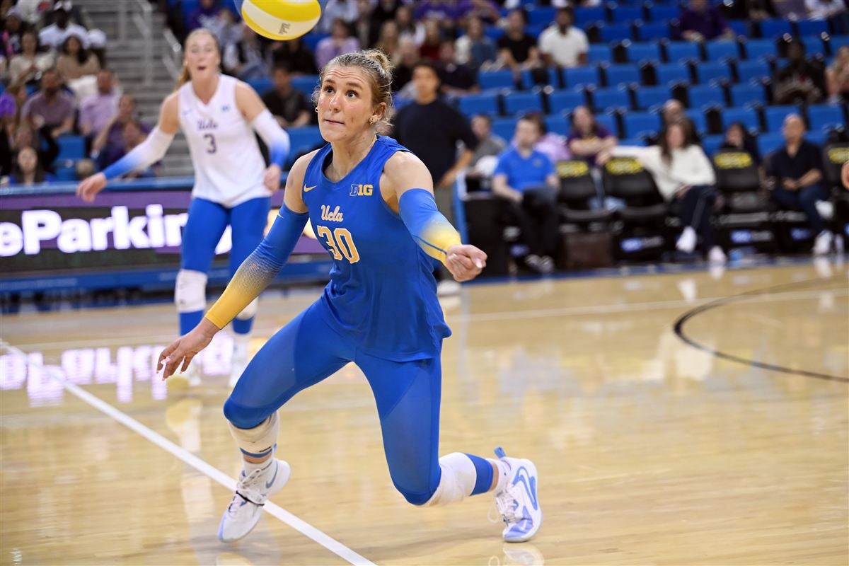 Photo Gallery: Women's Volleyball keeps tournament hopes alive with 5 ...