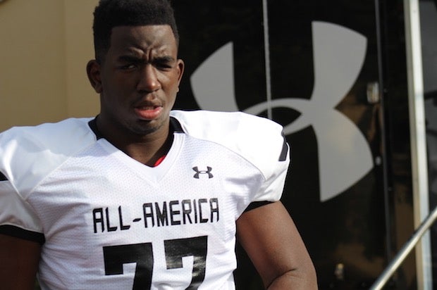 Transfer OT Willie Allen commits to UMass