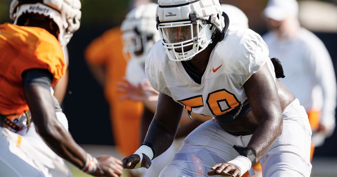 'Philly' bringing tenacity, physicality to Tennessee's O-line