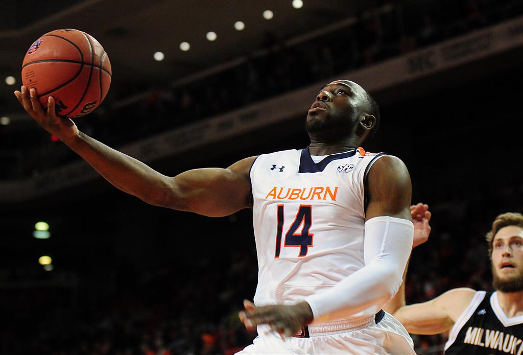 Mason inspires Tigers as Alabama comes to town