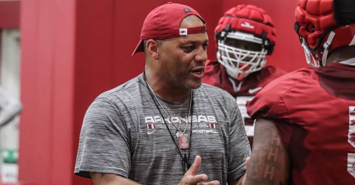 Top247 DL Kevin Oatis commits to Arkansas