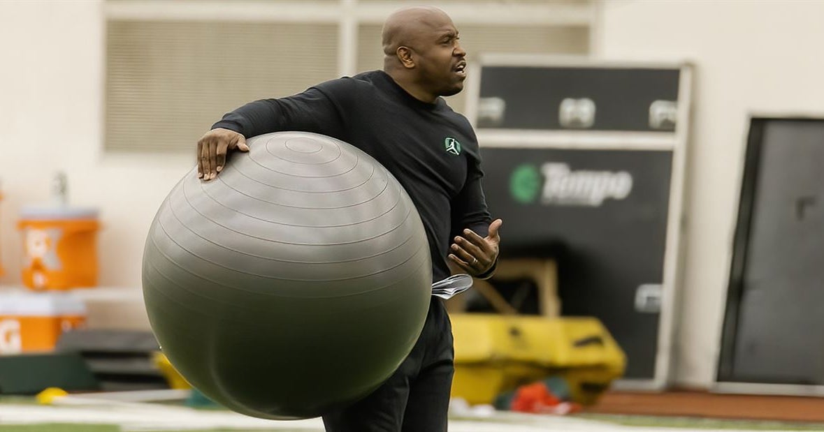 Everything RB coach Carlos Locklyn said after Oregon's sixth fall practice