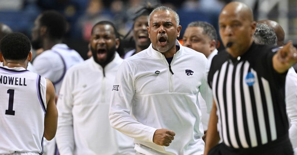 Kansas State basketball coach Jerome Tang looks ahead to Kentucky after ...