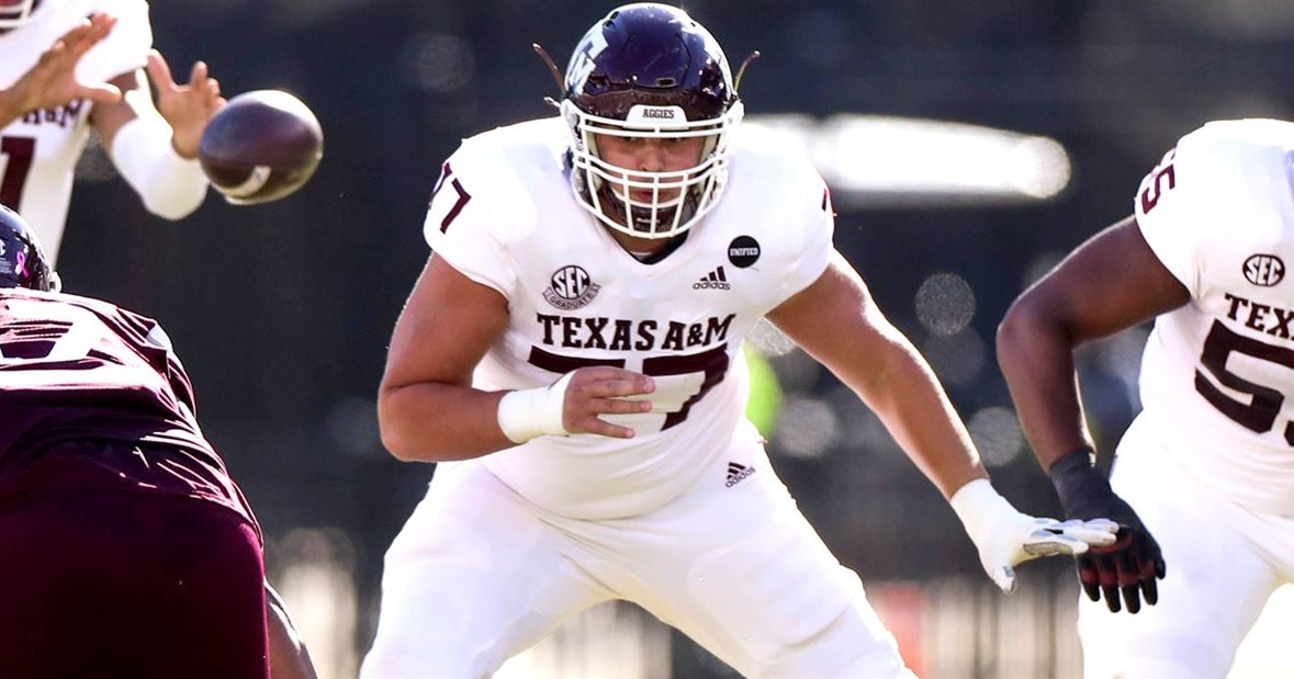 A&M center Ryan McCollum signs as free agent with hometown Texans