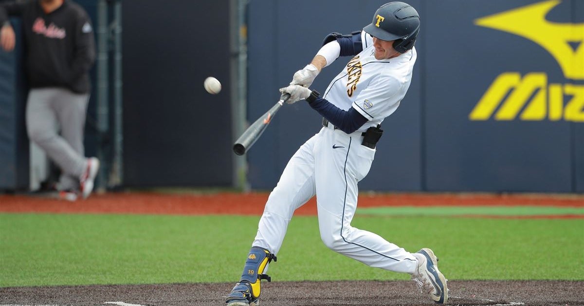 Louisville baseball lands transfer commitment from third-team All-American