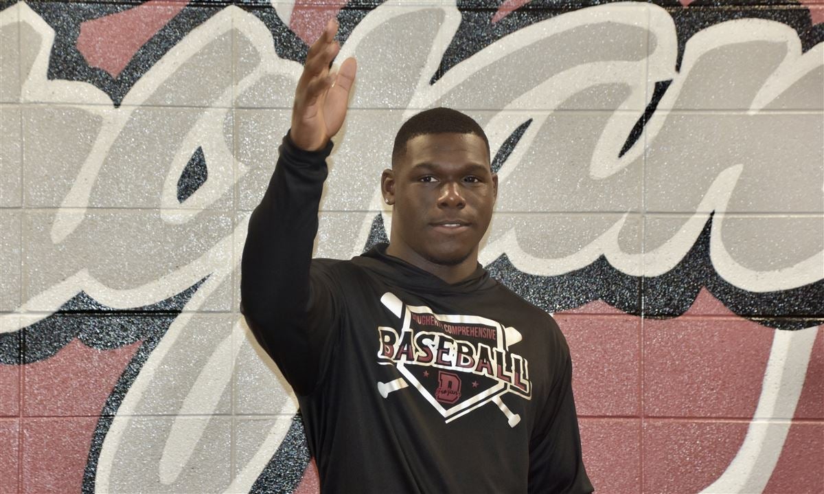 RB pledge Kameron Davis recruiting Charles Lester and others to join ...