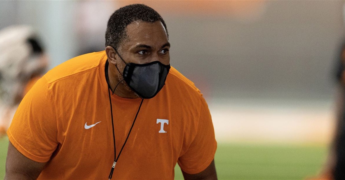 Everything Jerry Mack said about Tennessee's RBs this spring