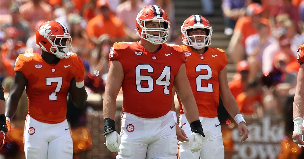 Clemson's Walker Parks calls out EA Sports College Football 25 for ...