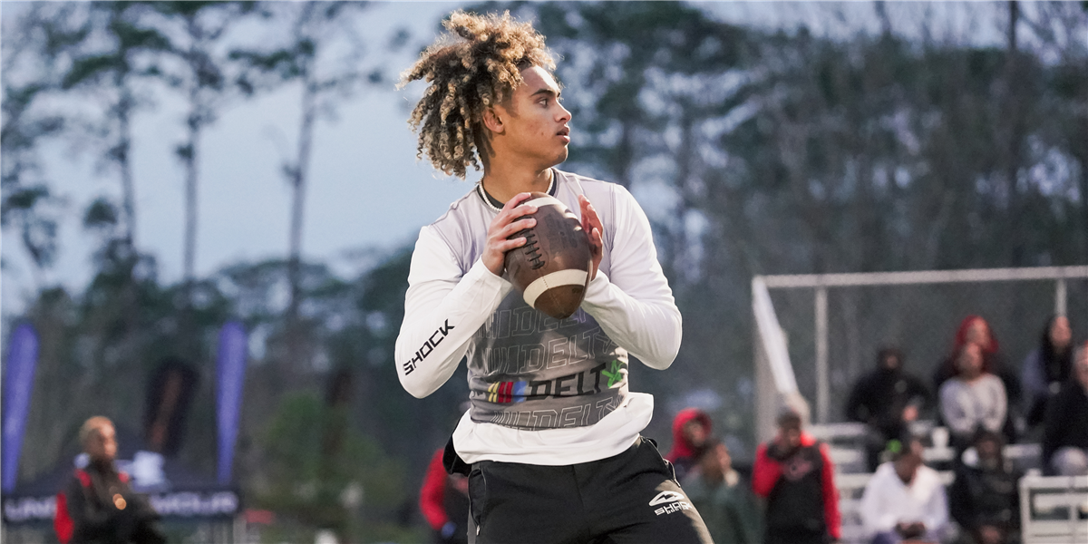 Oregon makes Top 8 for elite QB prospect back east