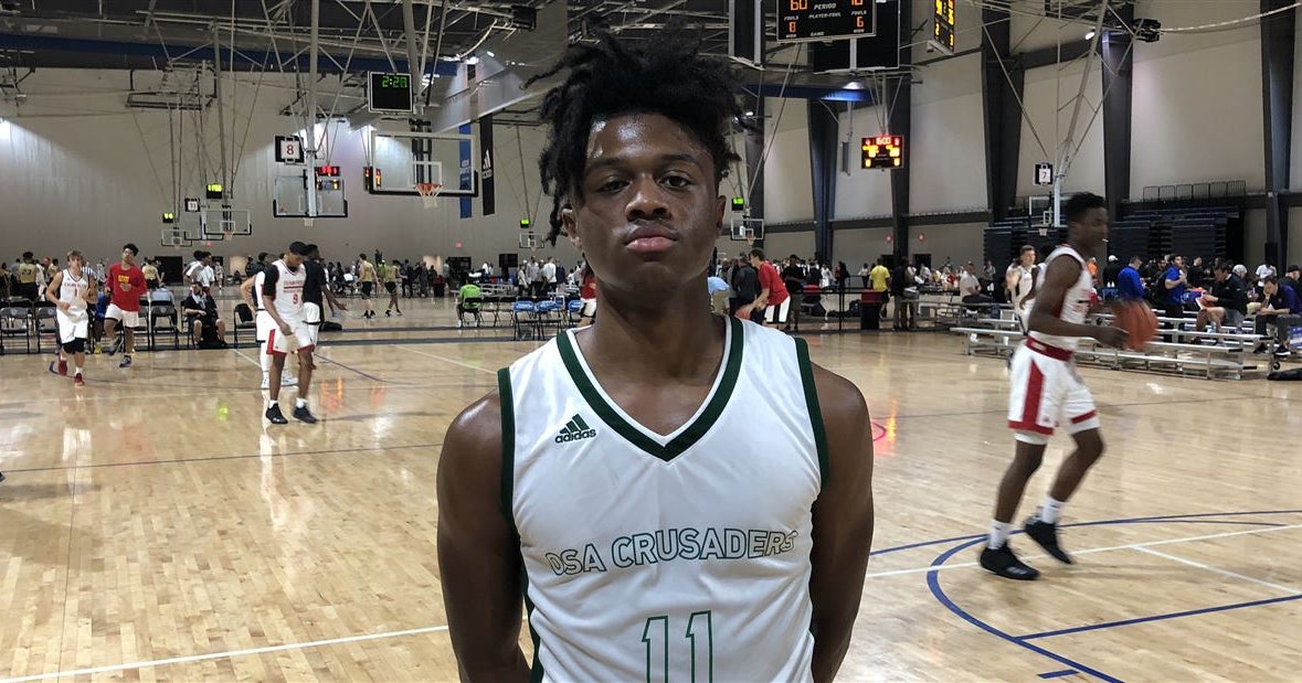 2019 point guard Shereef Mitchell emerges at the Adidas Gauntlet