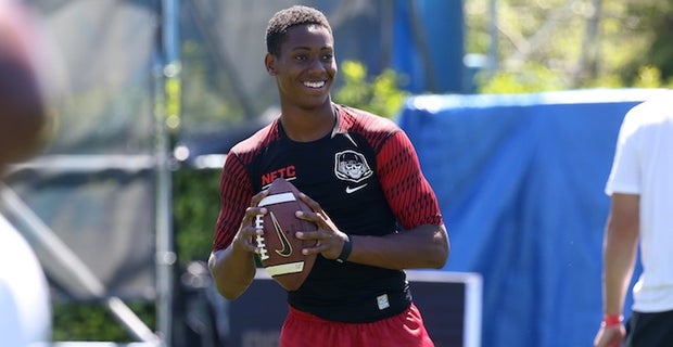 Ty Thompson becomes 5th Oregon QB to be named to the Elite 11