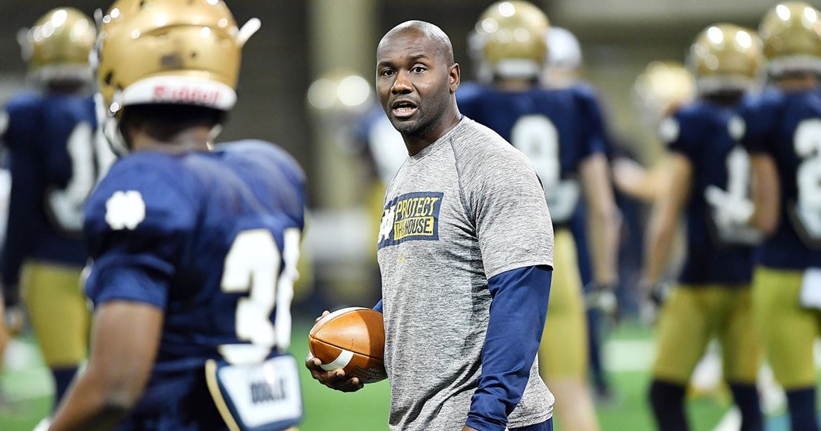 Autry Denson checking on key RB recruit today