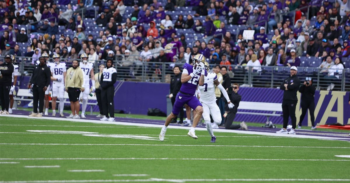 Washington Wide Receiver Denzel Boston Shines As Purple Team Wins ...