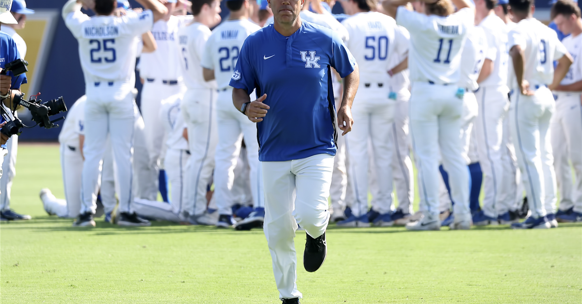 Nick Mingione Named NCBWA National Coach of the Year