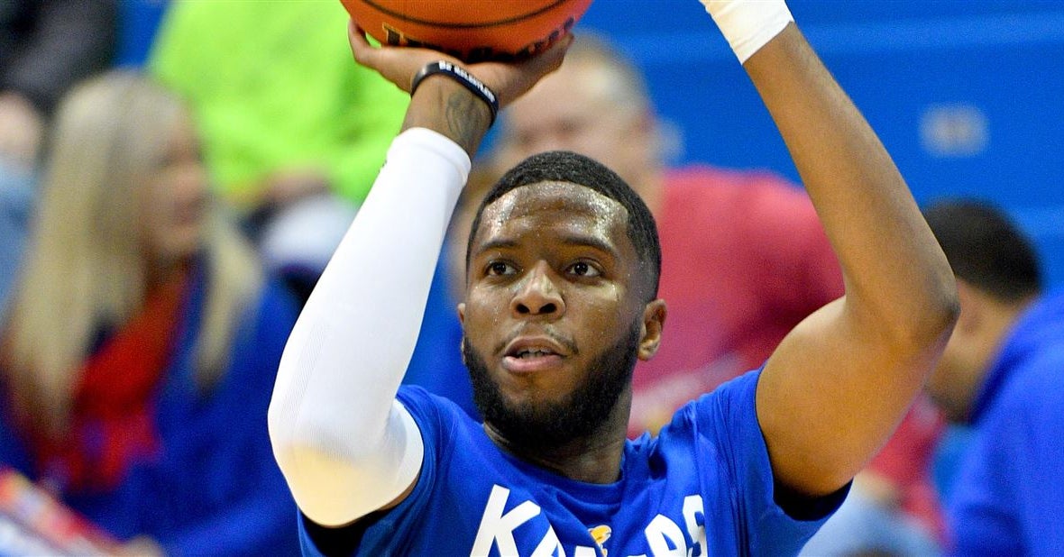 KU basketball's Isaiah Moss named Big 12 newcomer of the week