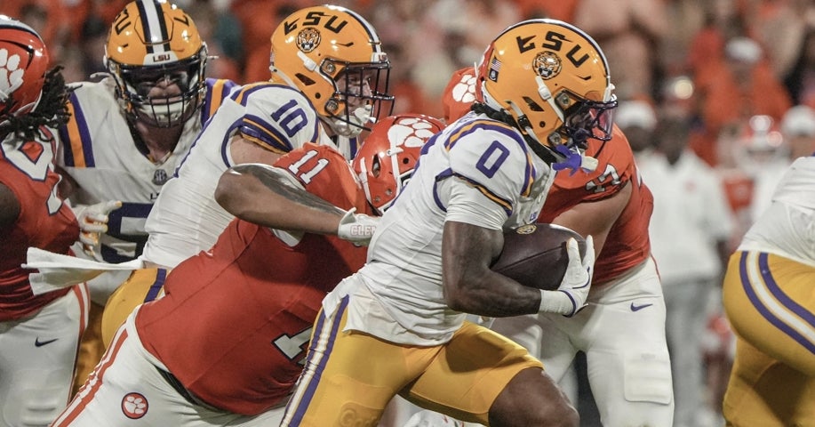 LSU pushing for top spot in CBS Sports Poll after beating Clemson