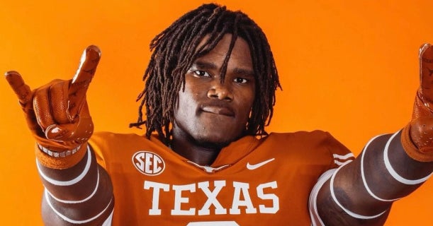 Texas makes 'big jump' for 5-star DL Justus Terry after official visit