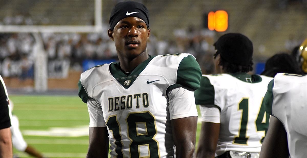 2027 DeSoto WR Ethan Feaster impresses in debut, set to see several ...