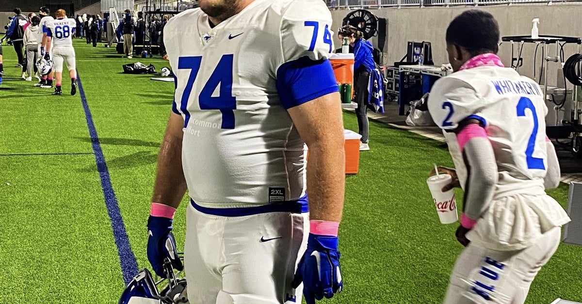 WATCH: A&M signee Bryce Foster wins state title in shot put