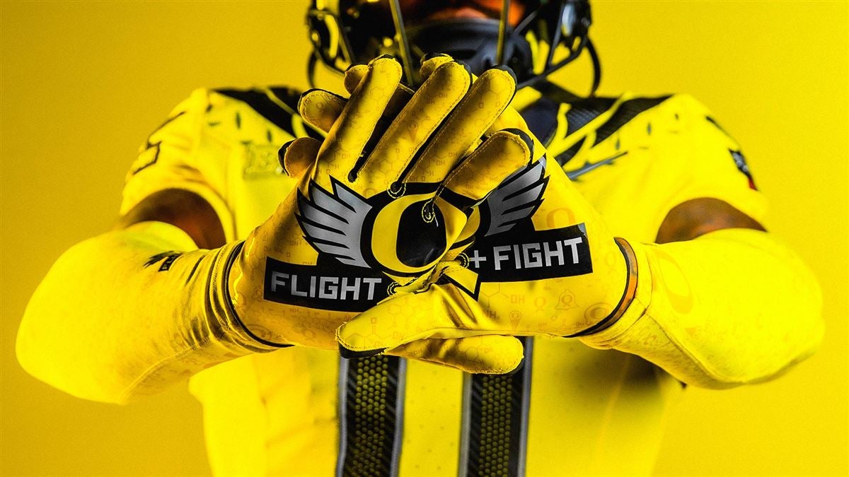 Oregon unveils 'Heroes' uniform as part of the Stomp Out Cancer collection