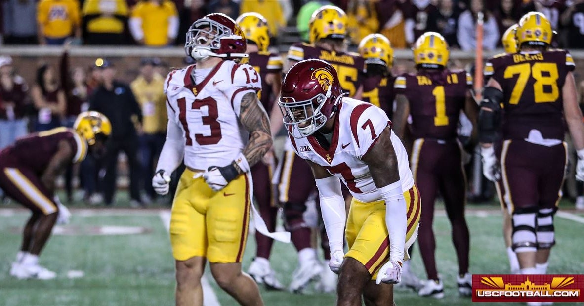 PHOTOS: USC's inexperienced depth highlighted late in loss to Minnesota