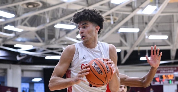 Holiday Hoopsgiving: Caleb Wilson vs Toni Bryant, Cameron Boozer ...